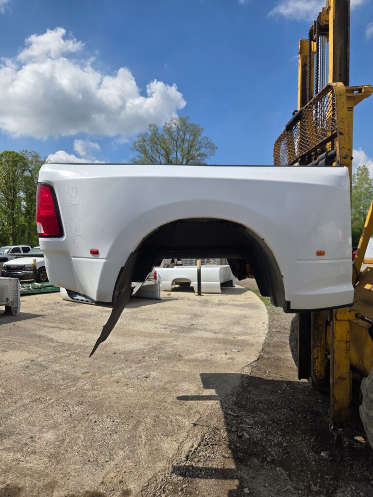 2009-2018 Dodge Ram 3500 4500 4th Gen Mega Cab Short Bed 6' 4" Dually ...